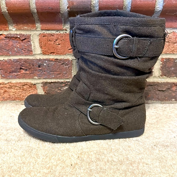 Eva & Zoe | Shoes | Womens Sz 85 Eva Zoe Scrunch Boots Army Green ...